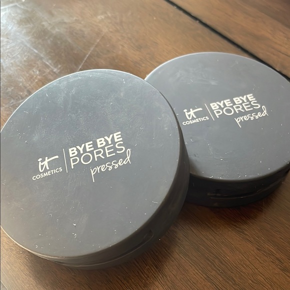 it cosmetics | Makeup | It Cosmetics Bye Bye Pores Pressed Powder ...